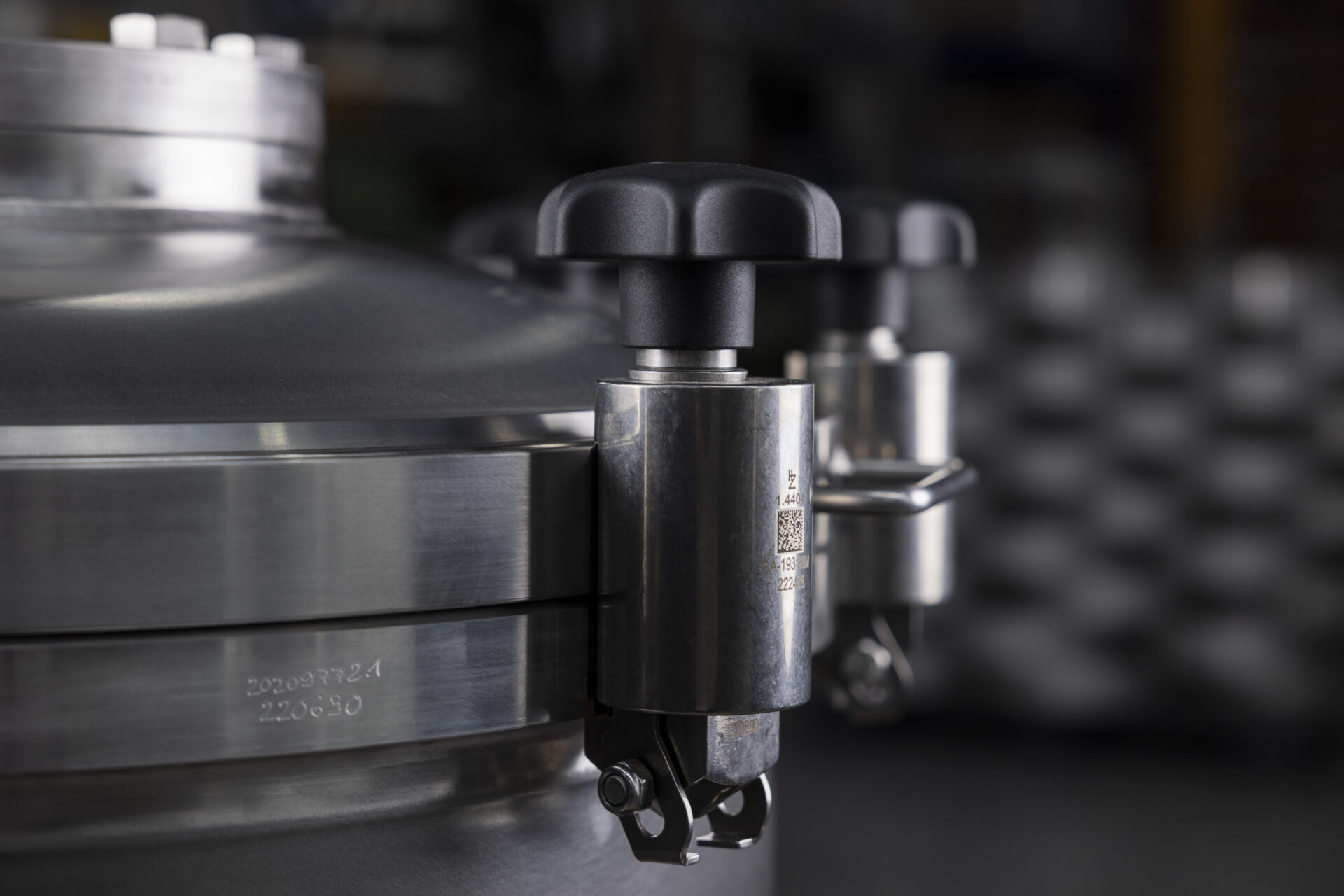 HZ-clamp screw - zimmerlin GmbH Edelstahl-Technik