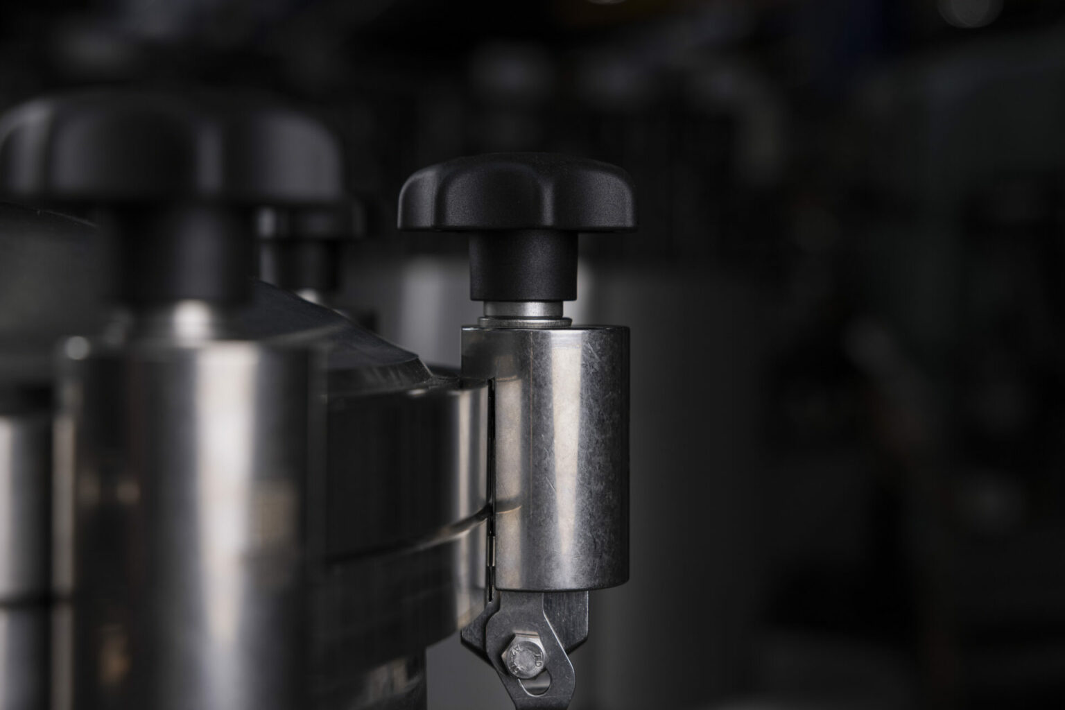 HZ-clamp screw - zimmerlin GmbH Edelstahl-Technik